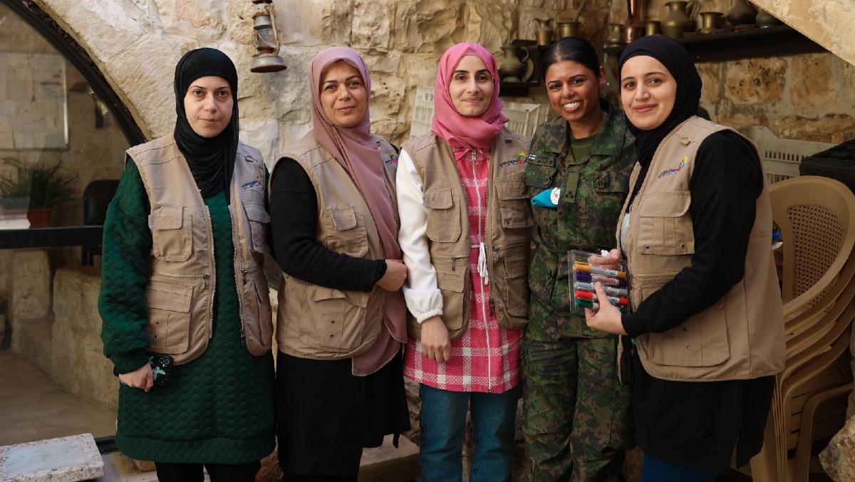 Sydäntyötä naisten ja pakolaisten parissa konfliktista kärsivässä ...